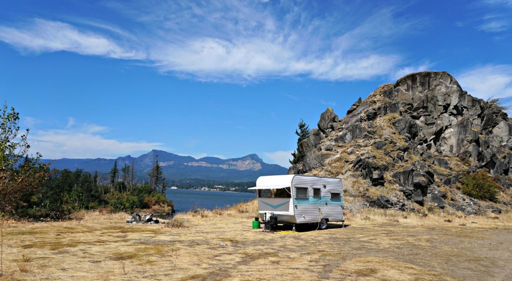 How to Find Awesome Campsites for Boondocking | Outdoorsy.com