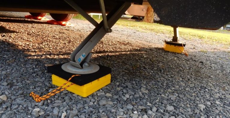 Safely Hitching and Unhitching a Travel Trailer | Outdoorsy.com