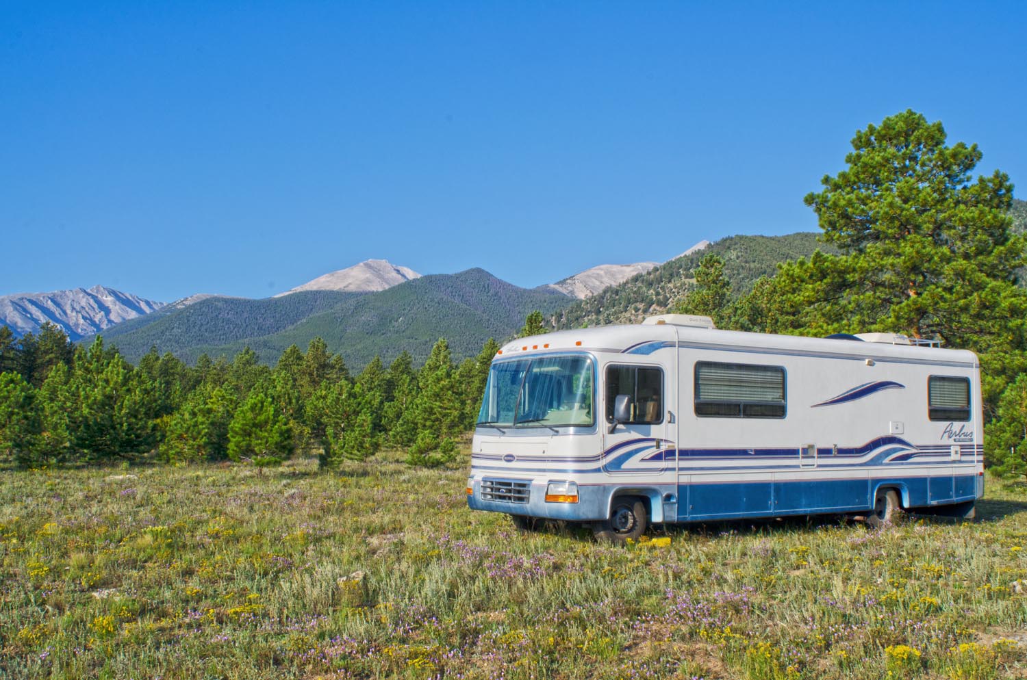 Weekend RV Adventure in the Colorado Rockies | Outdoorsy.com