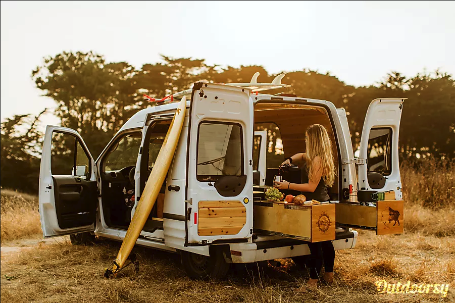 Under $150: 10 Cute Campervans Ready To Take You Away This Weekend ...