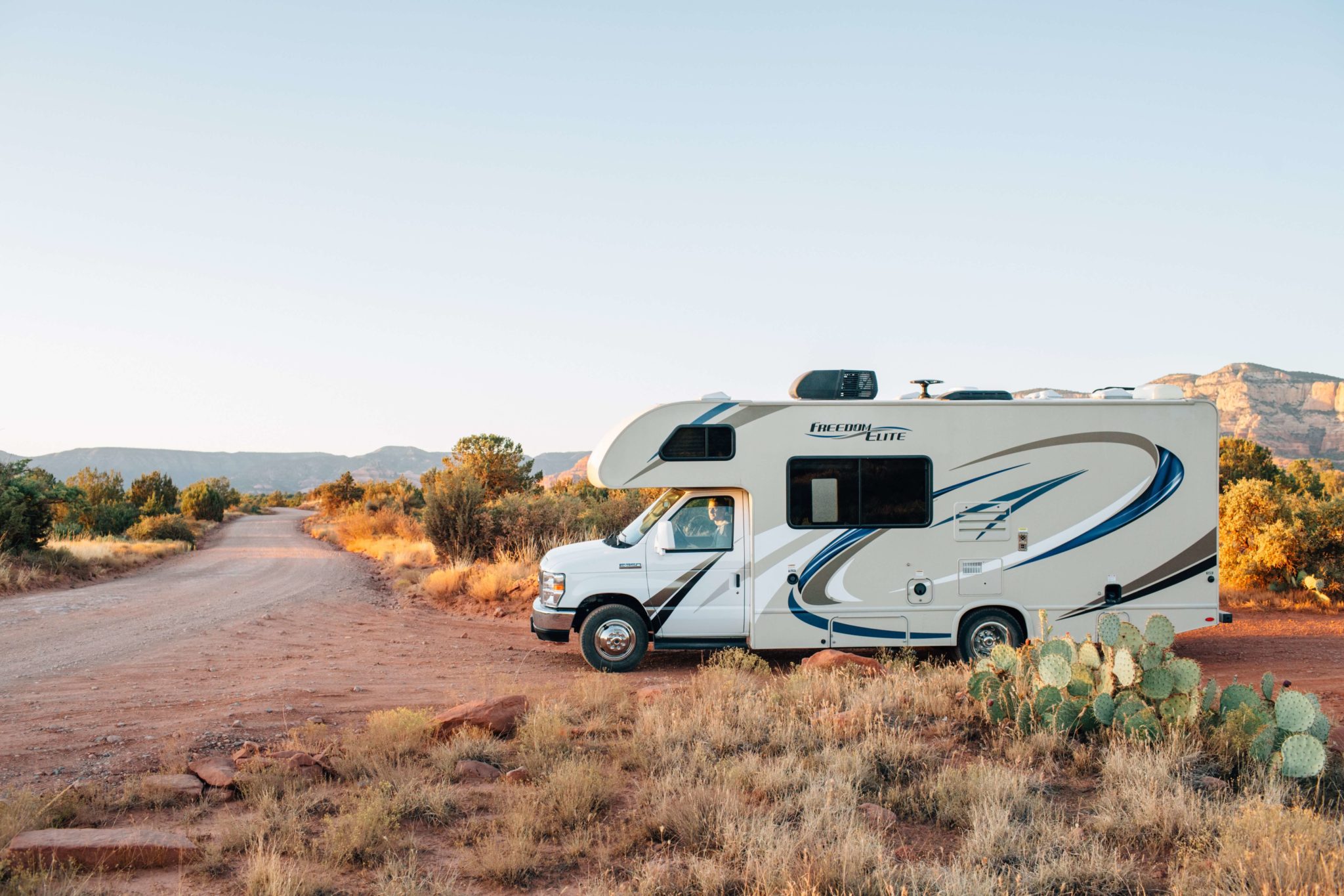 RV Antenna: How to watch TV in your RV | Outdoorsy.com
