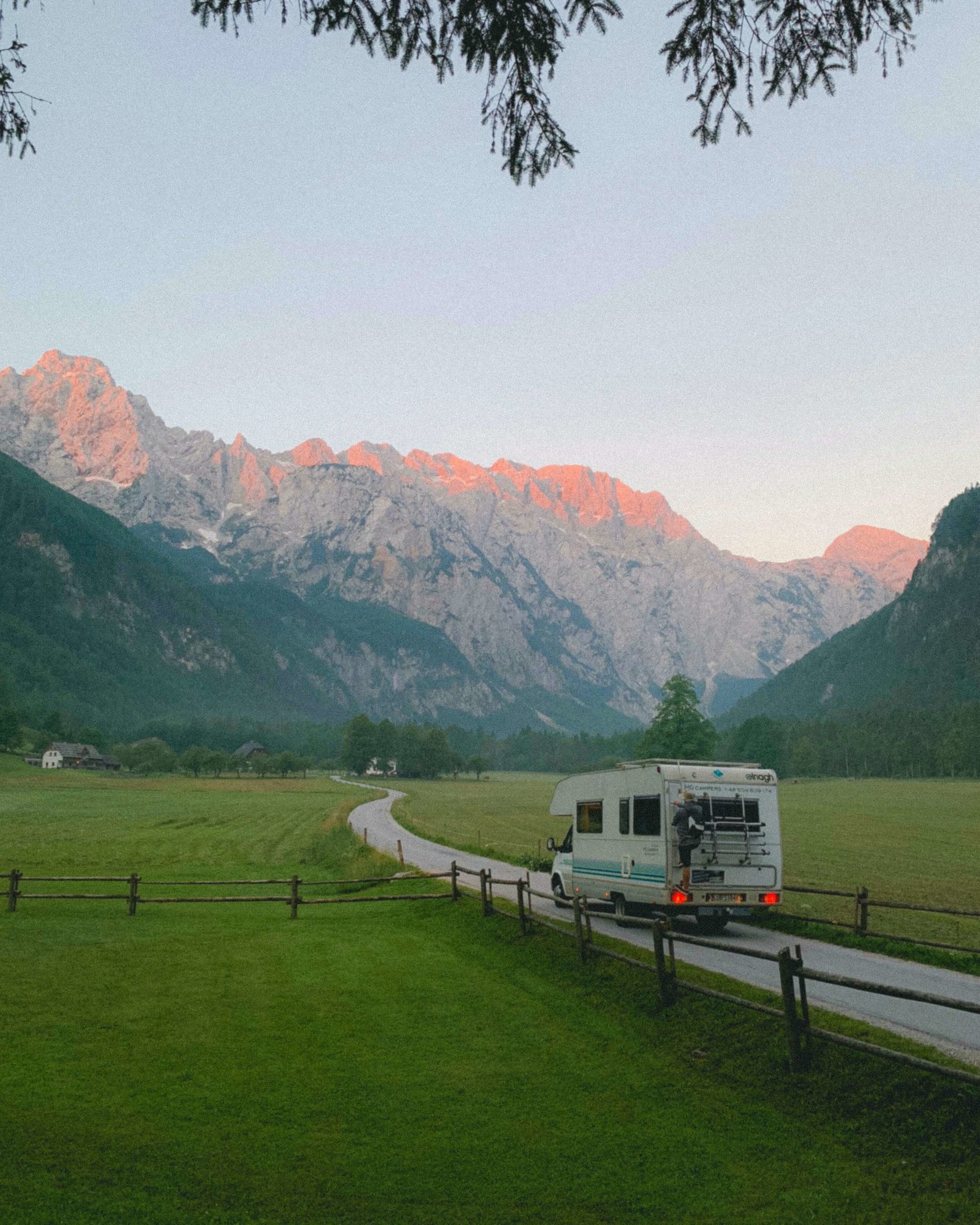 RV cost breakdown: How much is an RV? | Outdoorsy.com