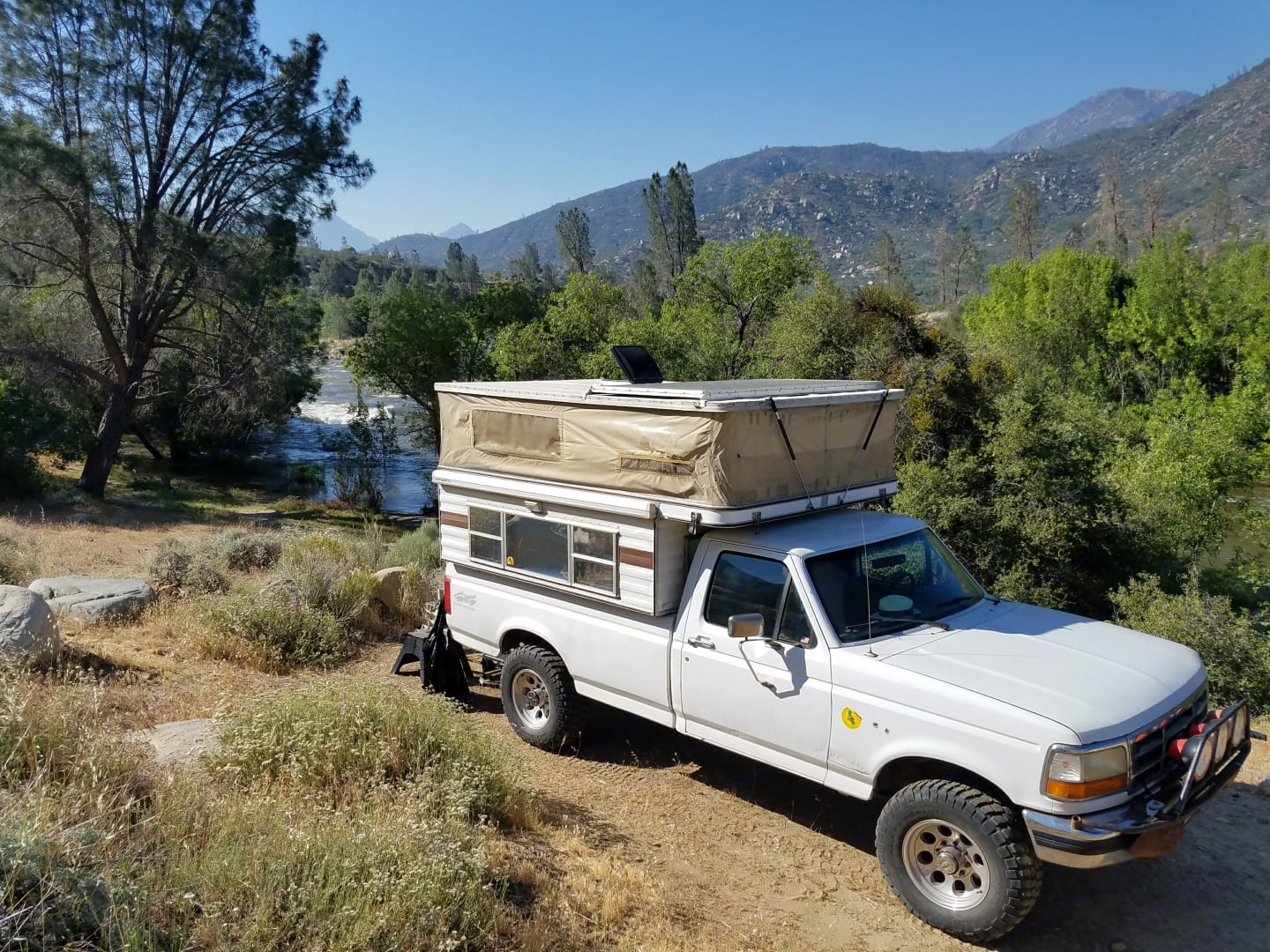 What Are Truck Bed Campers? 7 Best Models to Consider | Outdoorsy.com